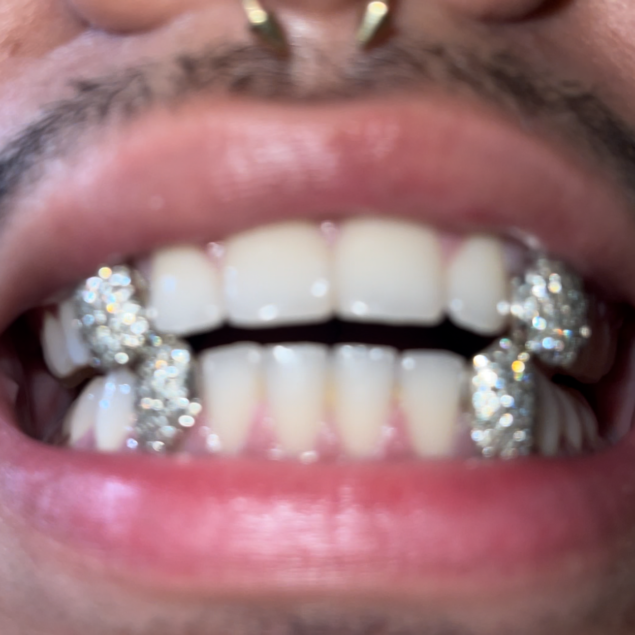 Diamond Fangs Grillz | Water ATL LLC